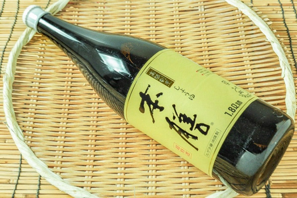 本膳（超特選こいくちしょうゆ） 【業務用食材の仕入れなら八面六臂】